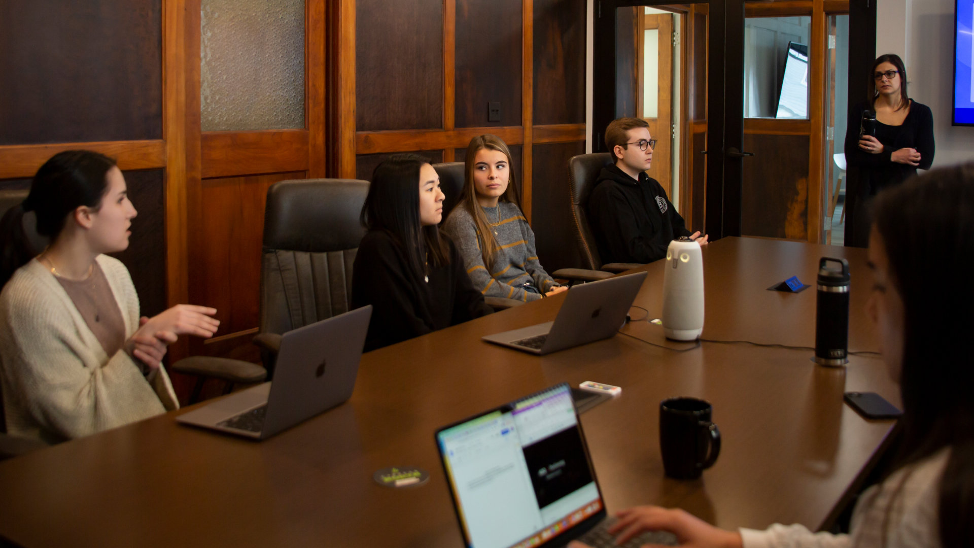 [SOLVED] Using an in-memory repository. Keys will not be persisted to storage. - ASP.NET Core ...