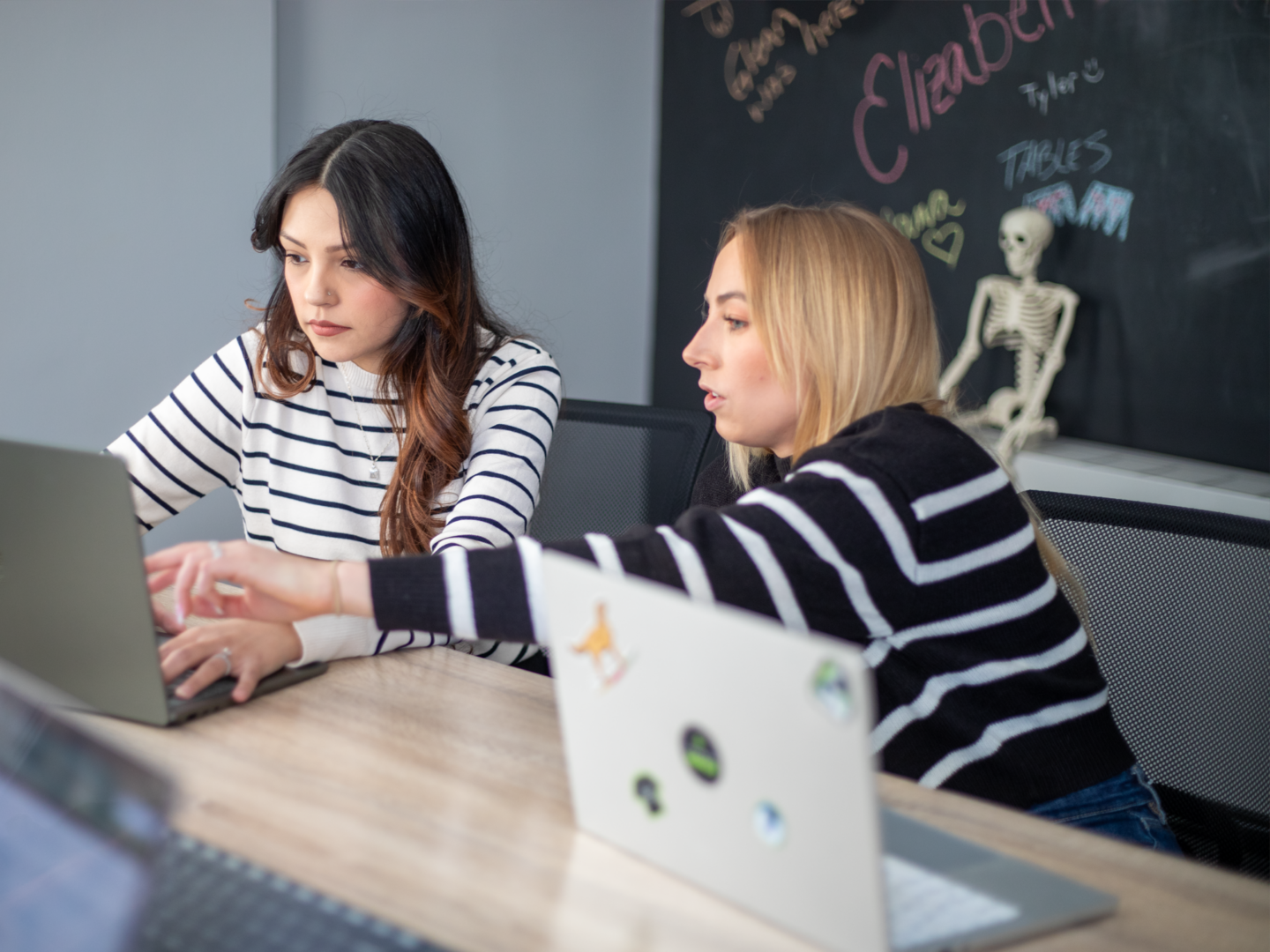 Solved Using An In Memory Repository Keys Will Not Be Persisted To Storage Aspnet Core